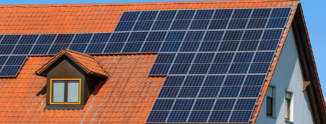 Photovoltaikanlage mieten oder kaufen? Was sind die Vor- und Nachteile?